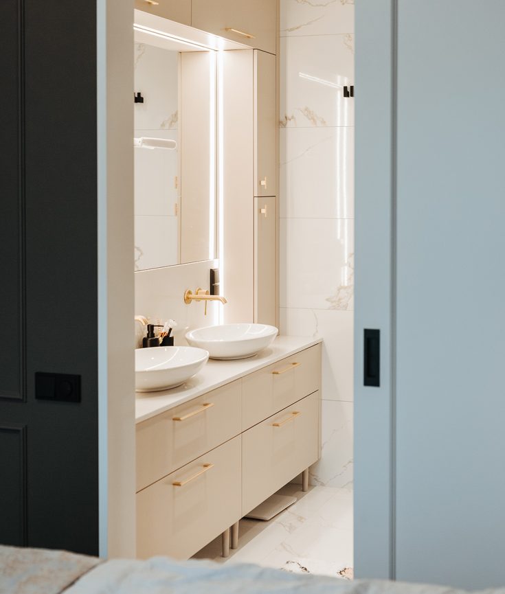 Intelligent classical chic interior – ASTAHOVA interiors